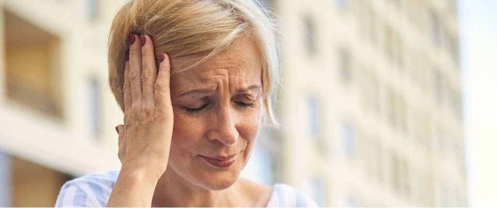 Arteritis temporalis, ontstoken bloedvat in je hoofd: 10 symptomen