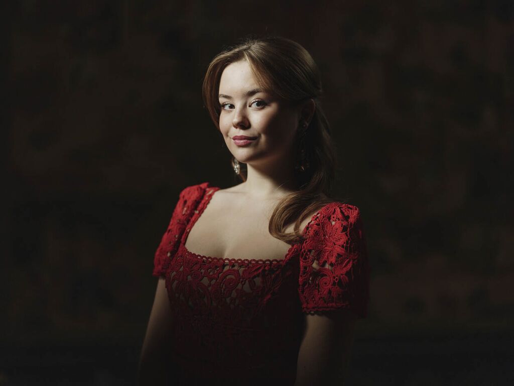 Prinses Ariane 18 jaar: bekijk de nieuwste portretfoto's