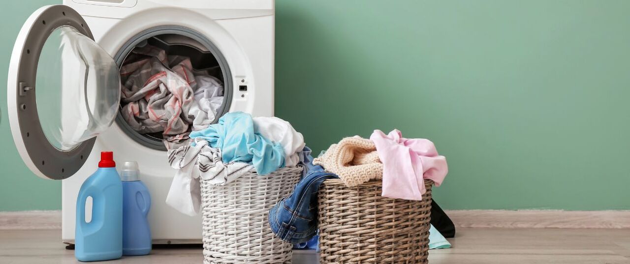 Kun je gekleurd wasmiddel ook gebruiken voor zwarte/witte was?