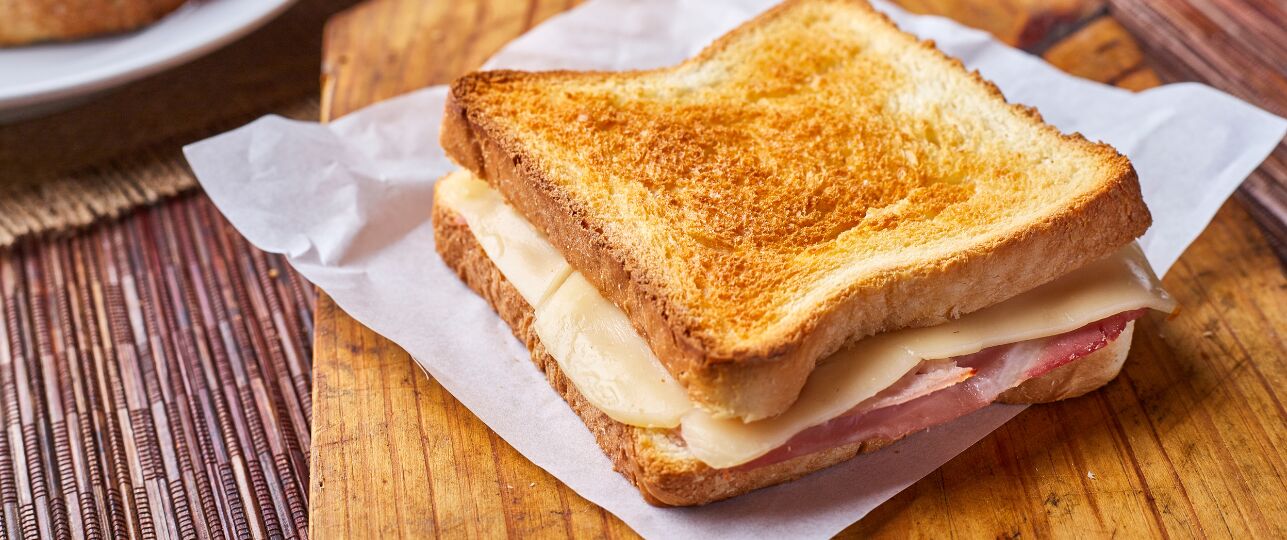 Boterham met kaas of tosti? Wat is gezonder?